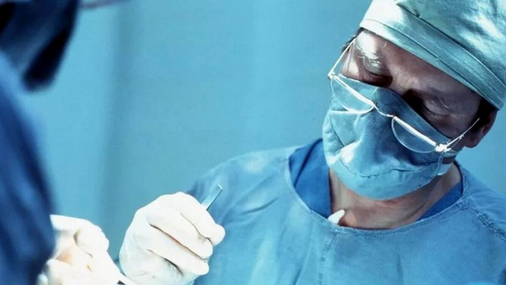 Forceps - Wertheim Hysterectomy Forceps